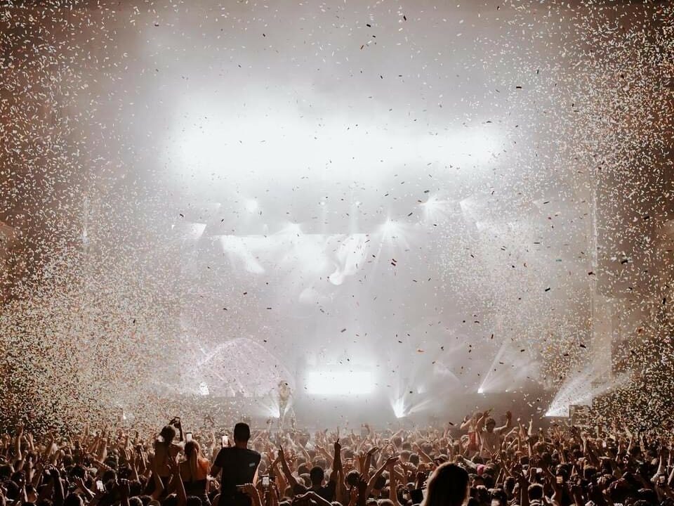 Sam Tozer chooses Ayrton Karif LT for Hybrid Minds’ Brixton Academy ...