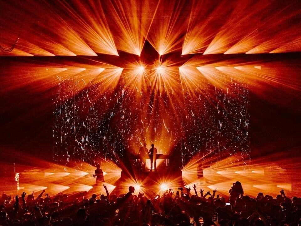 Sam Tozer chooses Ayrton Karif LT for Hybrid Minds’ Brixton Academy ...