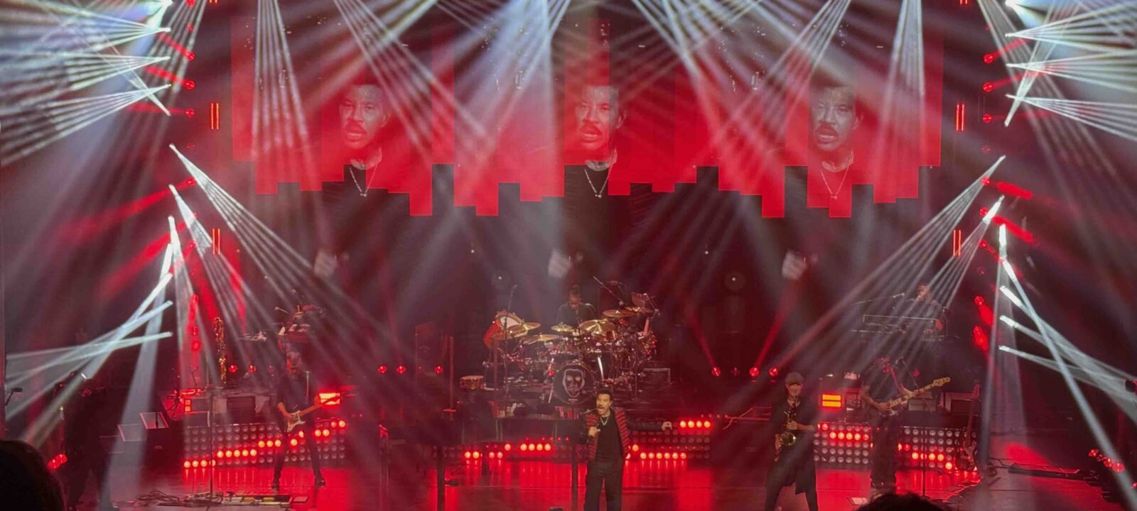 Crossfade Design uses Ayrton Kyalami to give a big, new look to Lionel ...